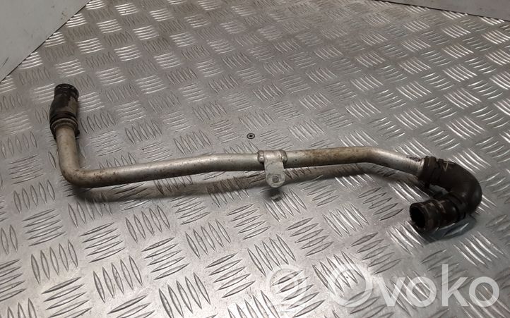 ERN56392 Volkswagen Touareg I Tuyau de liquide de refroidissement ...