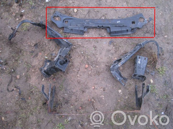 FAN1471 Mercedes-Benz S W221 Radiateur panneau supérieur d'admission d ...