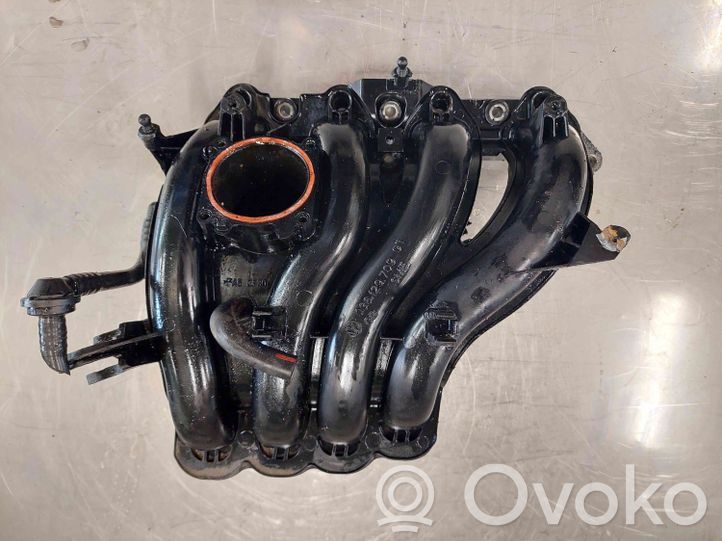 036129709 Volkswagen Golf IV Collecteur d'admission, 15.00 € | OVOKO