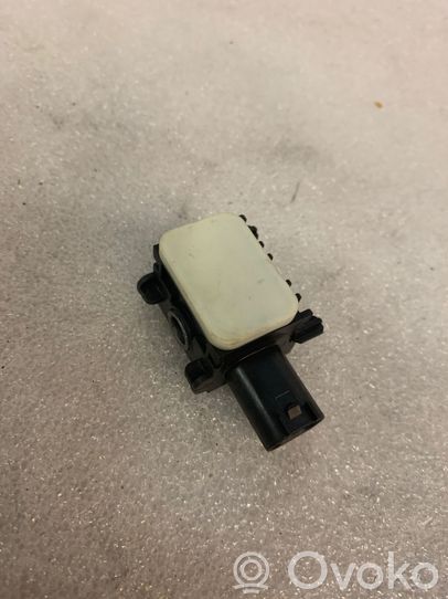 0038202826 Mercedes-Benz GL X166 Sensore d’urto/d'impatto apertura ...
