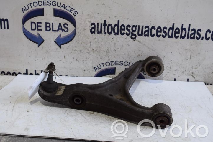 Cadillac STS Front lower control arm/wishbone, 35.33 € | RRR