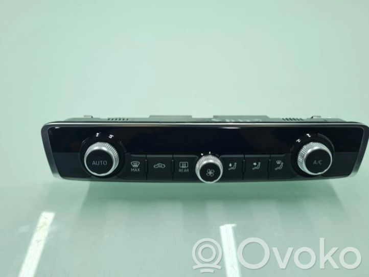 83A820043T Audi RS Q3 Climate control unit, 212.29 € | RRR