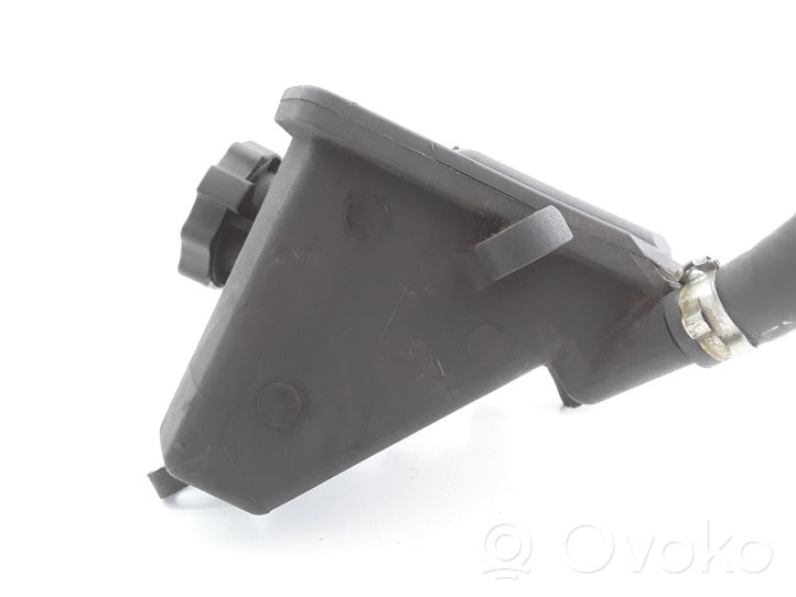 A0004602283 Mercedes-Benz C W204 Power steering fluid tank/reservoir ...