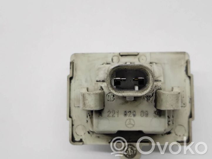 A2218200856 Mercedes-Benz E W212 Number plate light, 10.00 € | RRR