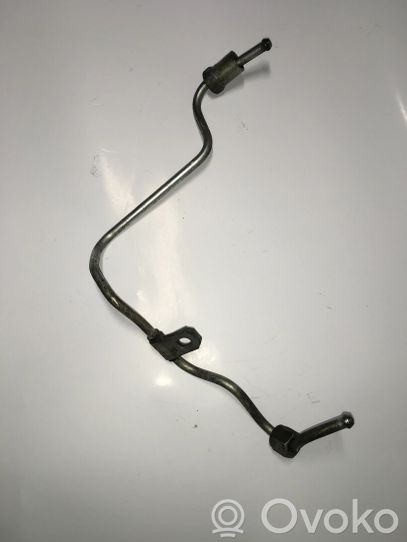 Toyota Hilux (AN10, AN20, AN30) Fuel injector supply line/pipe, 40.00 ...