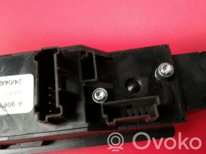 A9065450113 Mercedes-Benz Sprinter W906 Interrupteur commade lève-vitre ...