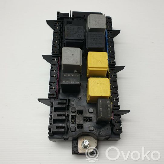 JME96 Mercedes-Benz GLE (W166 - C292) Module de fusibles A1669063801 ...