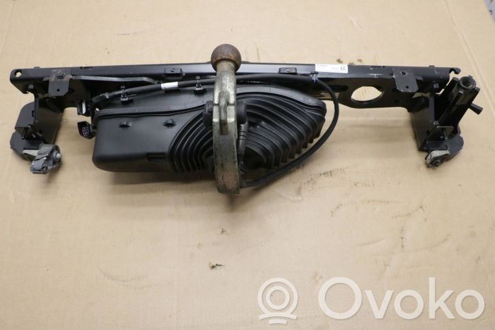 303390 BMW 5 G30 G31 Tow bar set, 399.00 € | RRR