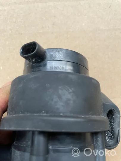 1319708 Volvo XC60 Electric auxiliary coolant/water pump, 22.59 € | RRR