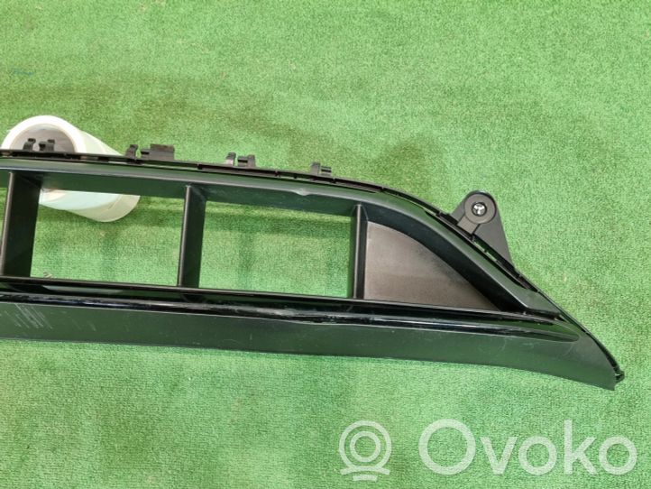 A2138858804 Mercedes-Benz E AMG W213 Grille inférieure de pare-chocs ...