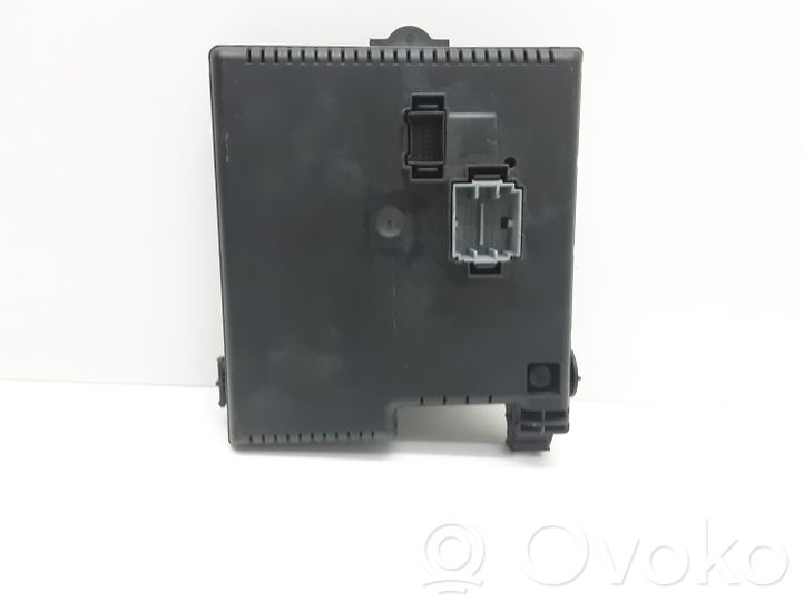 30786646 Volvo XC90 Module de fusibles, 9.90 € | OVOKO