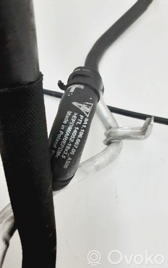 9A110601002 Porsche Boxster 981 Tuyau de liquide de refroidissement ...