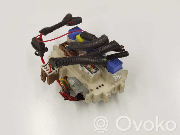 JY00A Renault Koleos I Boîte à fusibles, 25.00 € | OVOKO