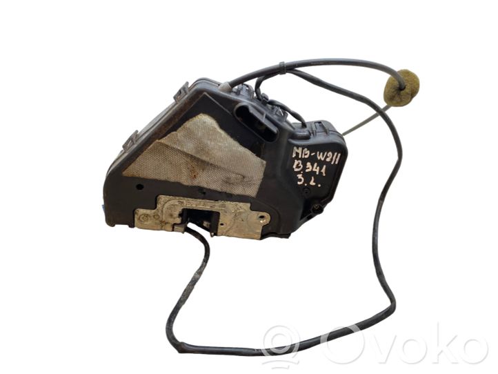 2117300535 Mercedes-Benz E W211 Serrure de porte arrière, 5.00 € | OVOKO