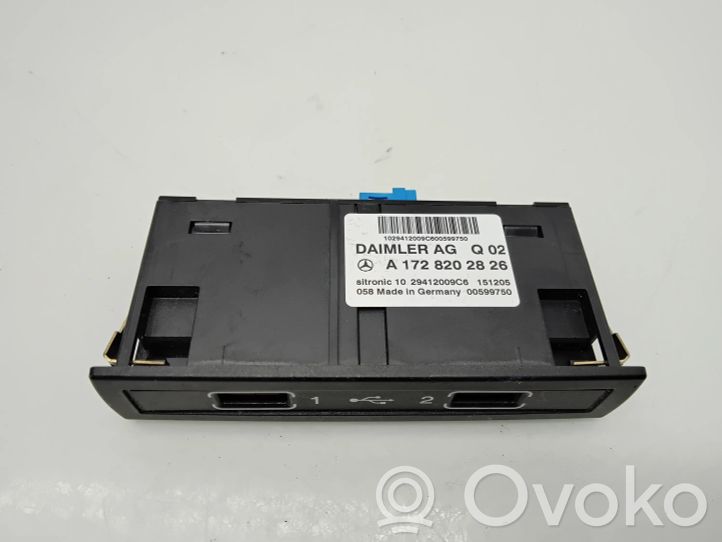 A1728202826 Mercedes-Benz E W212 Connecteur/prise USB, 35.00 € | OVOKO