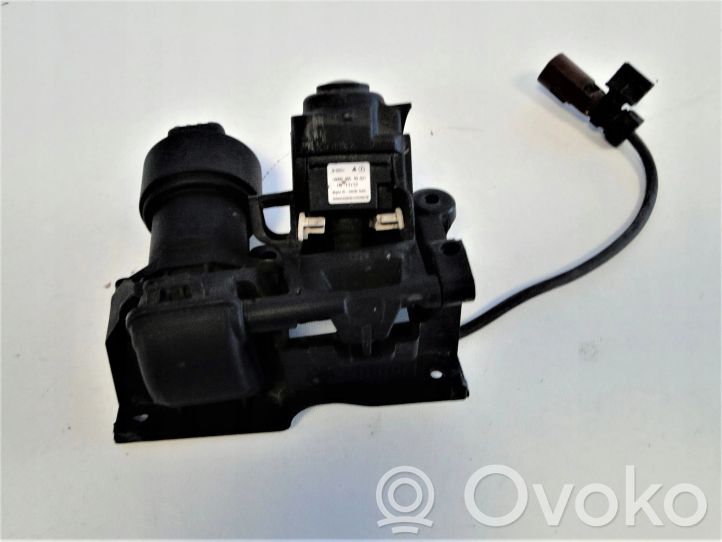 A0009054002 Mercedes-Benz S W222 Front bumper camera, 864.39 € | RRR