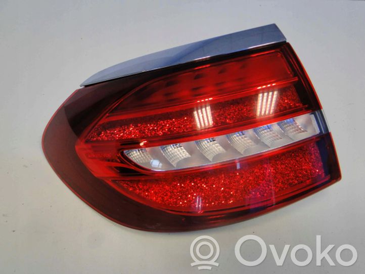 A2139068700 Mercedes-Benz E W213 Rear/tail lights, 366.27 € | RRR