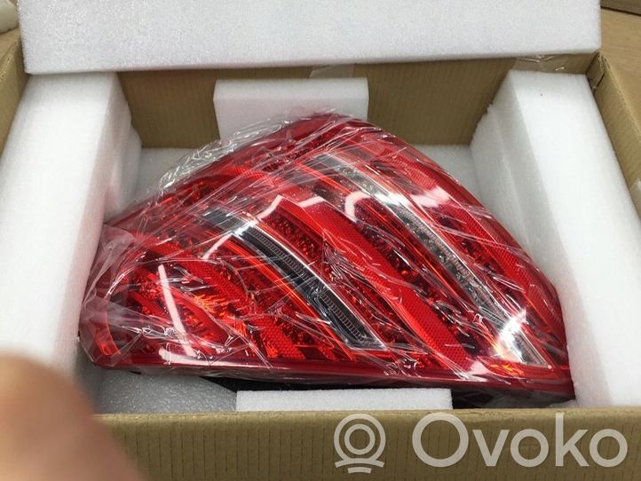 Mercedes-Benz S W221 Galinis žibintas kėbule A2218200664 A2218201464 ...