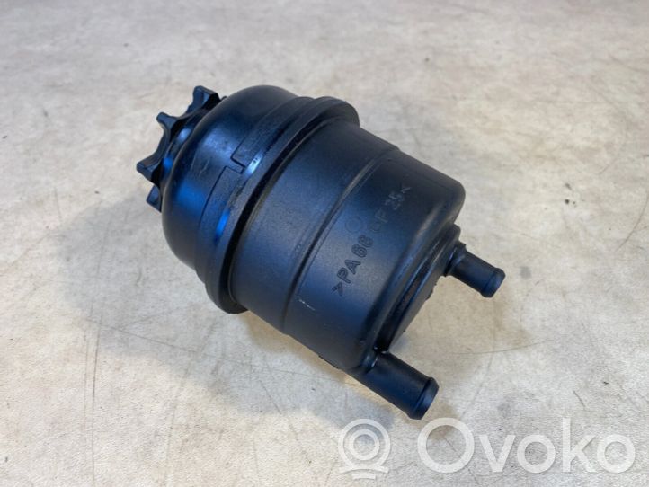 A6384600083 Mercedes-Benz G W461 463 Power steering fluid tank ...