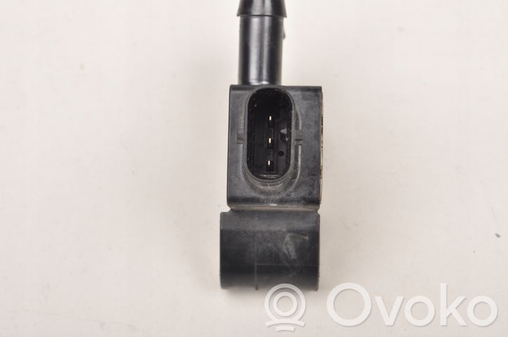 A0009057809 Mercedes-Benz A W177 AMG Capteur de pression gaz d ...