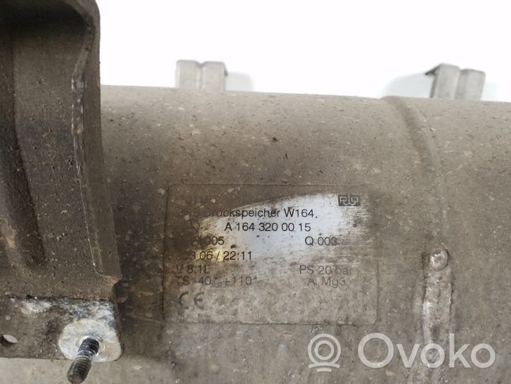 A1643200015 Mercedes-Benz ML W164 Accumulateur de pression de réservoir ...