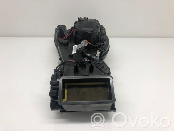 A1668300008 Mercedes-Benz GL X166 Pulseur d'air habitacle, 15.00 € | OVOKO
