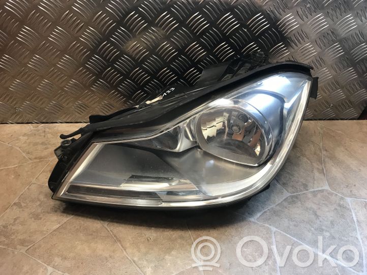 A2048205159 Mercedes-Benz C W204 Phare frontale, 108.00 € | OVOKO