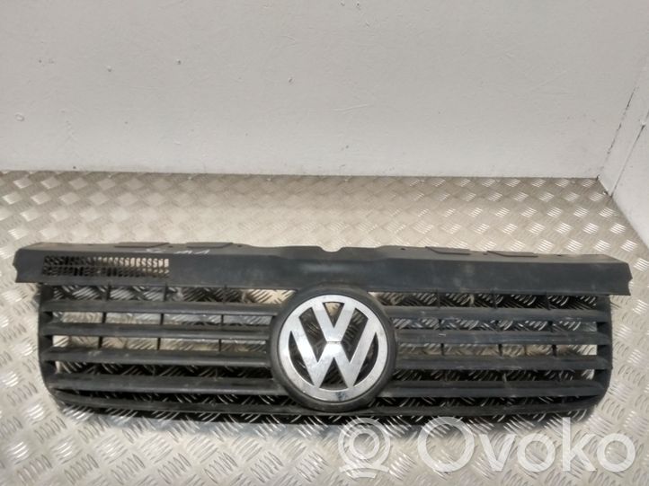 Volkswagen Transporter - Caravelle T5 Grille de calandre avant, 27.00 ...