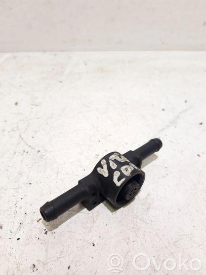 A6110780249 Mercedes-Benz Vito Viano W638 Tuyau d'alimentation conduite ...