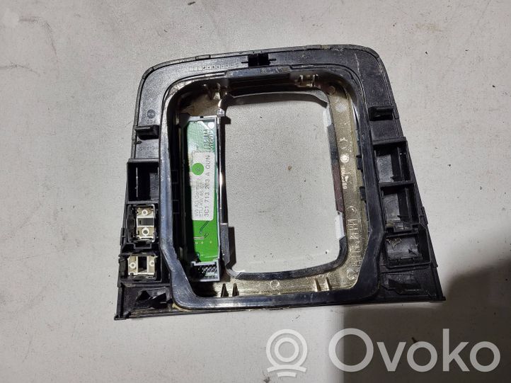 3C1713203A Volkswagen PASSAT B6 Gear selector/shifter (interior), 20.00 € | RRR
