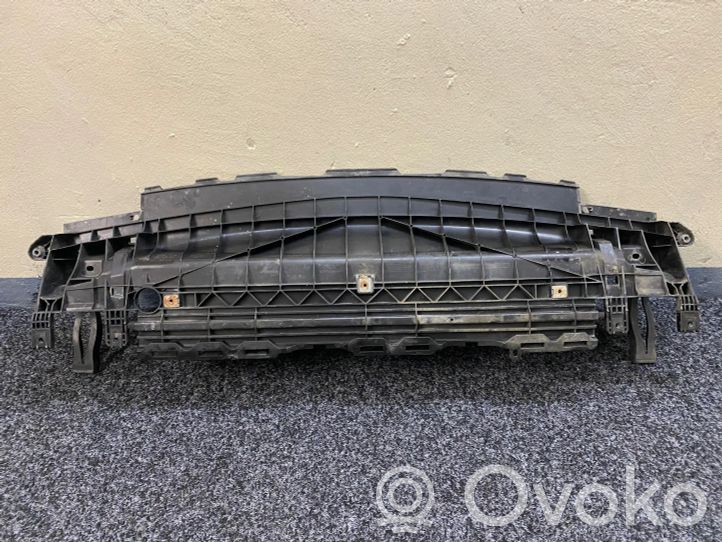 95B805241 Porsche Macan Renfort de pare-chocs avant, 120.00 € | OVOKO