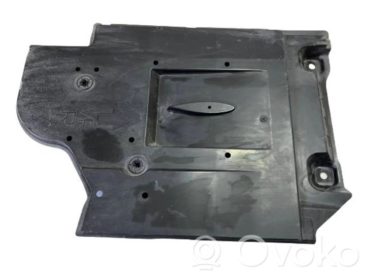 5816702060 Toyota Auris E180 Center/middle under tray cover, 5.46 € | RRR