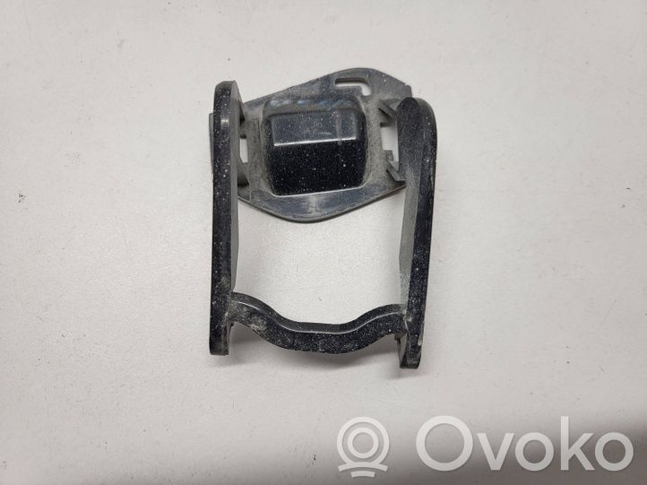 Volvo XC60 Žibinto apiplovimo purkštuko laikiklis 31353641 - Naudota ...