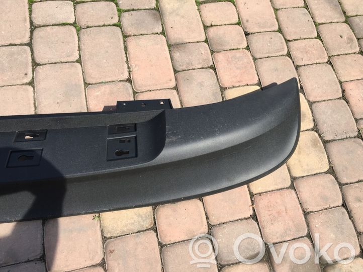 PUS845 Volvo S60 Moulure inférieure de pare-chocs arrière 32227003 ...