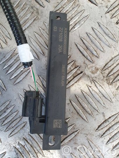 285E76XJ0A Renault Megane E-Tech Keyless system antenna, 32.75 € | RRR