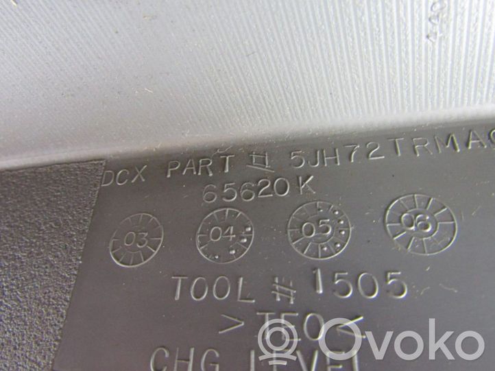 65620K Jeep Cherokee III KJ Rear fender molding trim, 20.00 € | RRR