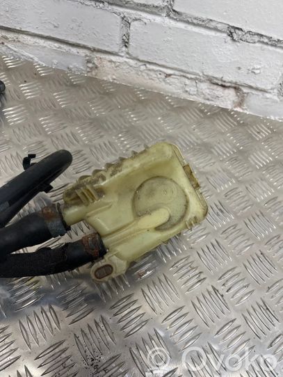 7L6422371E Audi Q7 4L Power steering fluid tank/reservoir, 5.00 € | RRR