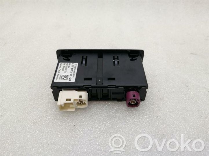 A2478203902 Mercedes-Benz A W177 AMG Connecteur/prise USB, 35.00 € | OVOKO