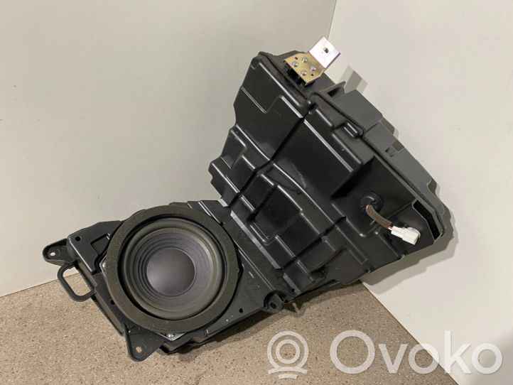 8615048090 Lexus RX 450H Enceinte subwoofer, 56.00 € | OVOKO