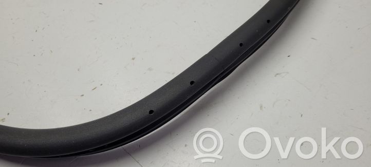 A2126970051 Mercedes-Benz E W212 Front door rubber seal, 4.00 € | RRR