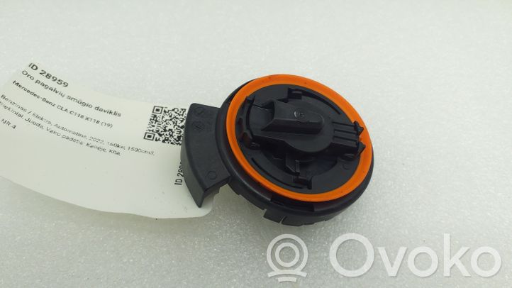 A1679050800 Mercedes-Benz CLA C118 X118 Airbag deployment crash/impact ...