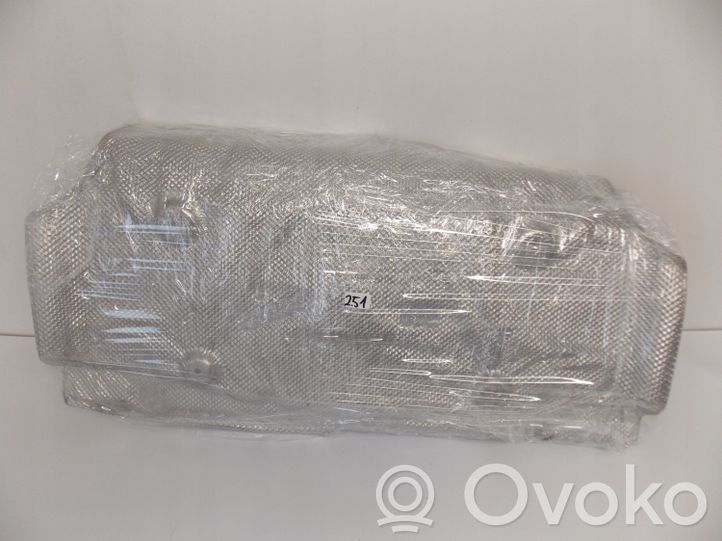 A2466820171 Mercedes-Benz B W246 W242 Bouclier thermique d'échappement ...