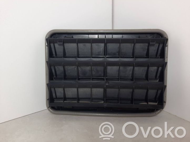 176945 BMW 3 F30 F35 F31 Évent de pression de quart de panneau, 8.00 ...