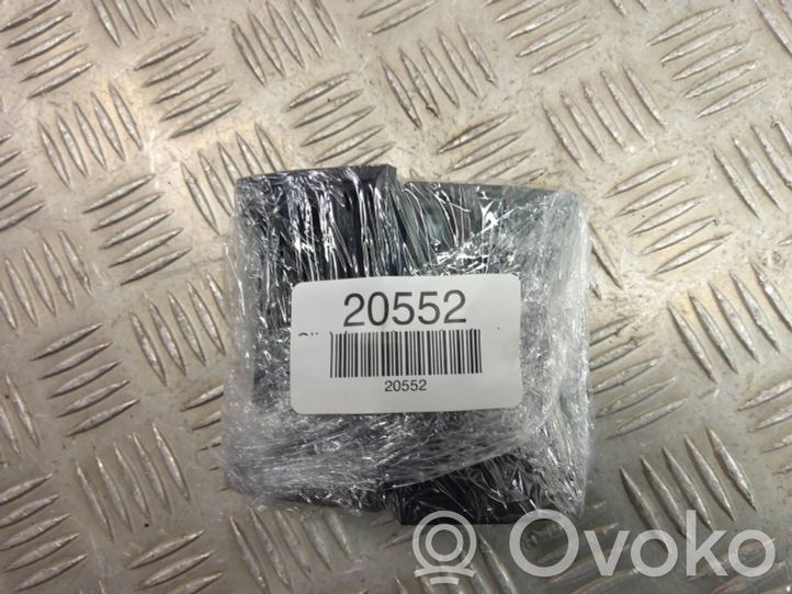 7593779 BMW X3 F25 Radiator mount bracket, 24.00 € | RRR