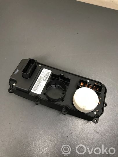 05134768AA Chrysler Voyager Climate control unit, 35.00 € | RRR