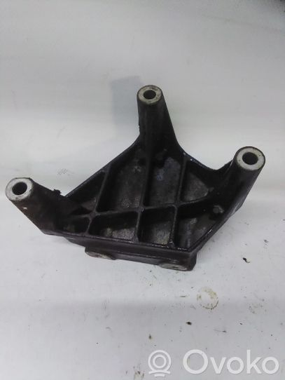 461117160 Opel Corsa C Engine mounting bracket, 8.79 € | RRR