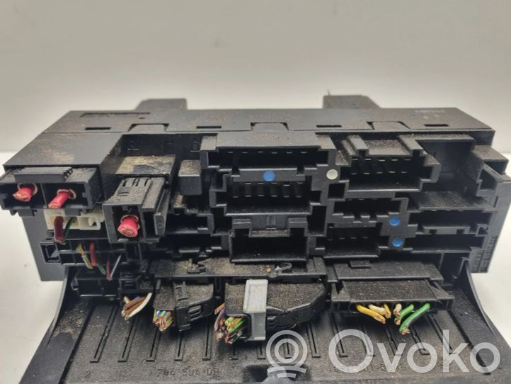 A2095451101 Mercedes-Benz CLK A209 C209 SAM control unit, 75.00 € | RRR