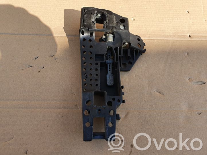 4H0837885 Audi A8 S8 D4 4H Poignée extérieure avant, 30.25 € | OVOKO