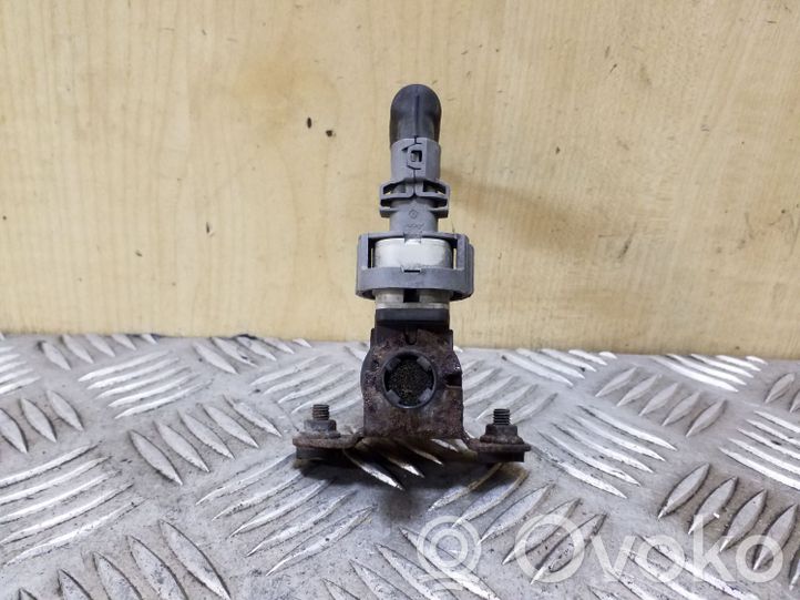7700855725 Renault Espace III Électrovanne turbo, 12.00 € | OVOKO