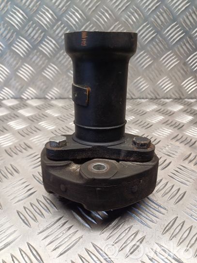 7546425 BMW 1 E81 E87 Rear prop shaft donut coupling/joint, 35.00 € | RRR